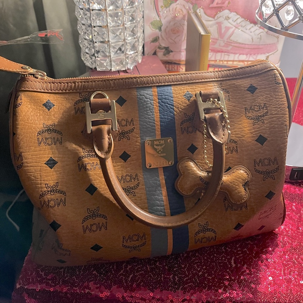 Mcm Visetos Cognac Boston Bag With Mcm Dog Bone Charm. - Gem